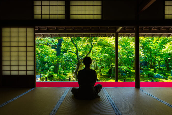禅問答の一覧と例文を解説 もっと身近に禅問答を 悟りを開けるかも お葬式の前に葬儀のデスク